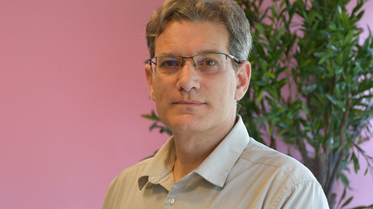 Collin: La France réalise 210 explosions atomiques en Afrique du Nord ...